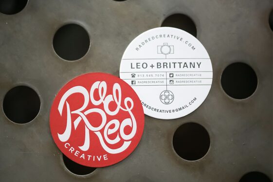 Creative Examples of Red Color in Logos - Iniwoo.net