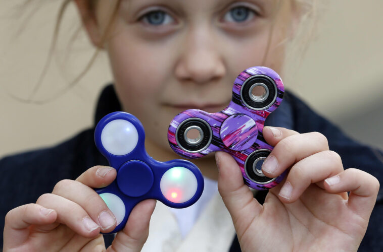 What Are Fidget Toys & How Are They Beneficial For Kids And Adults ...